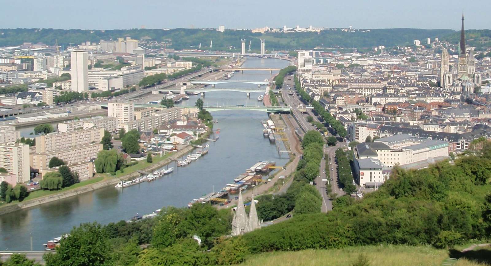 rouen-semesterbost-der-hotell-i-normandiet-frankrike